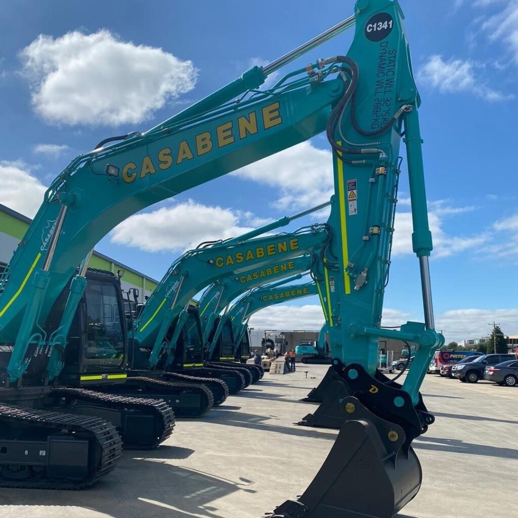 D-Lock Hydraulic Coupler Safest Hydraulic Coupler - Doherty D-Lock ...